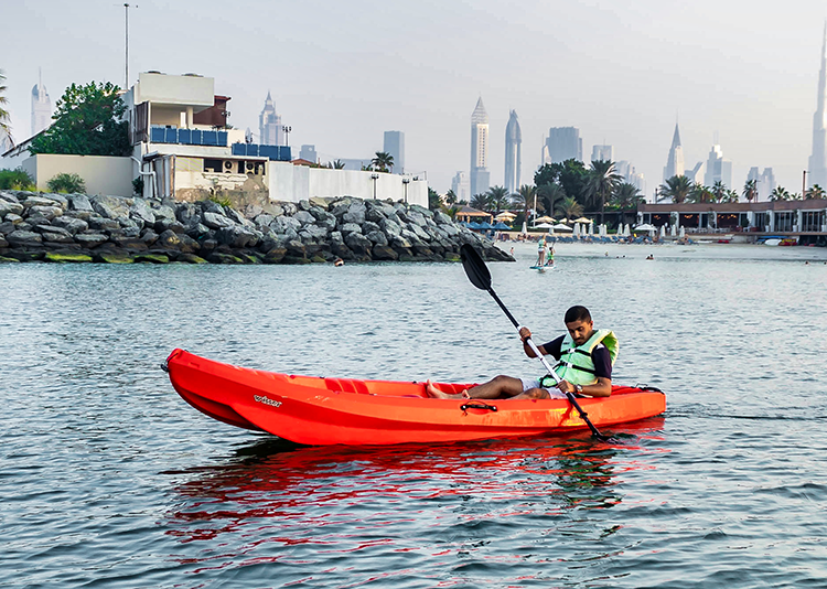 Unveiling the Magic of Kayaking Around Jumeirah in Dubai